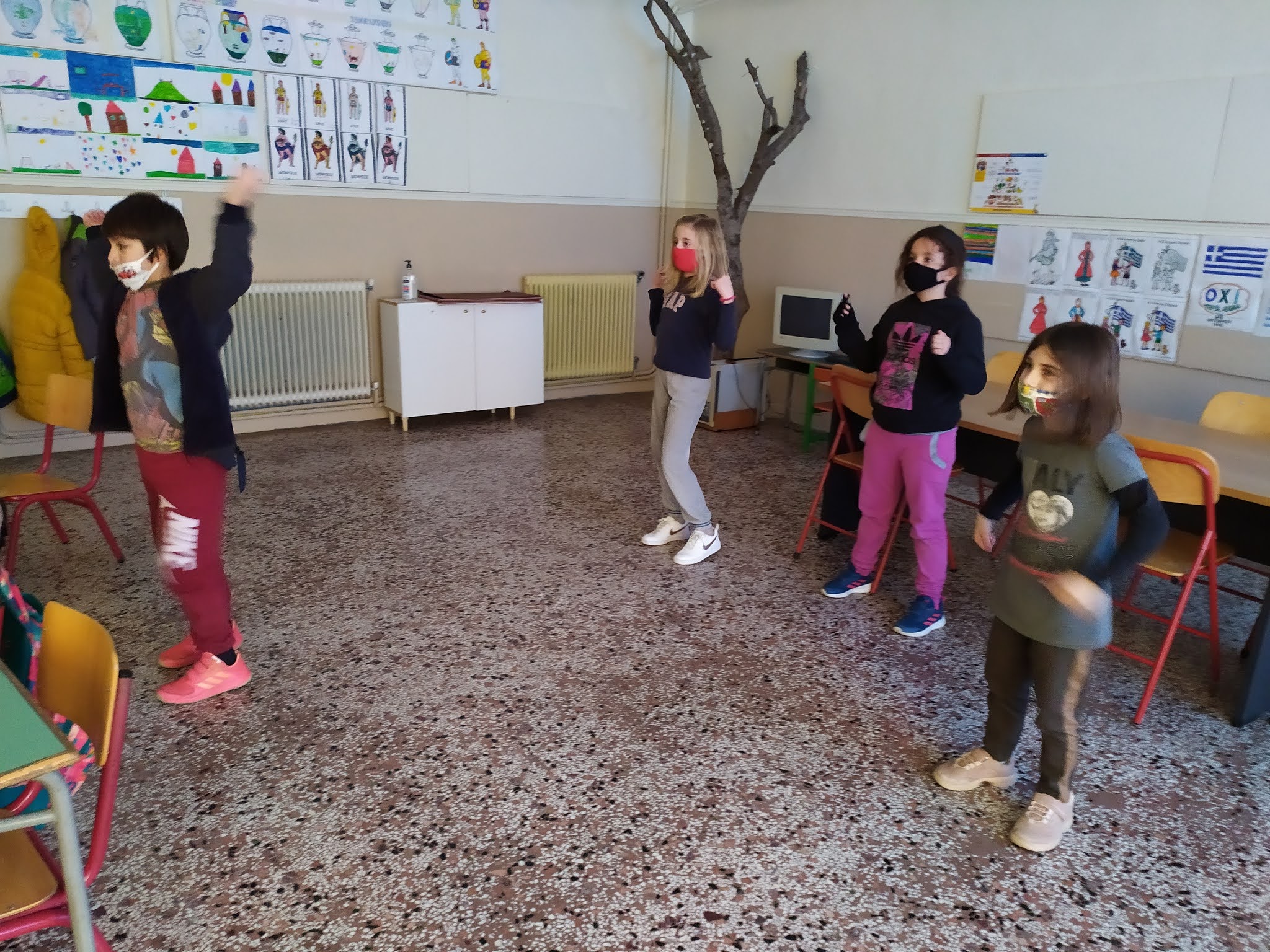 4ΤΡΙΤΑΚΙΑ: JUST DANCE 22-01-2021