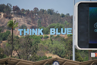 Ramblings of a Dutch Dodger: Think Blue Sign
