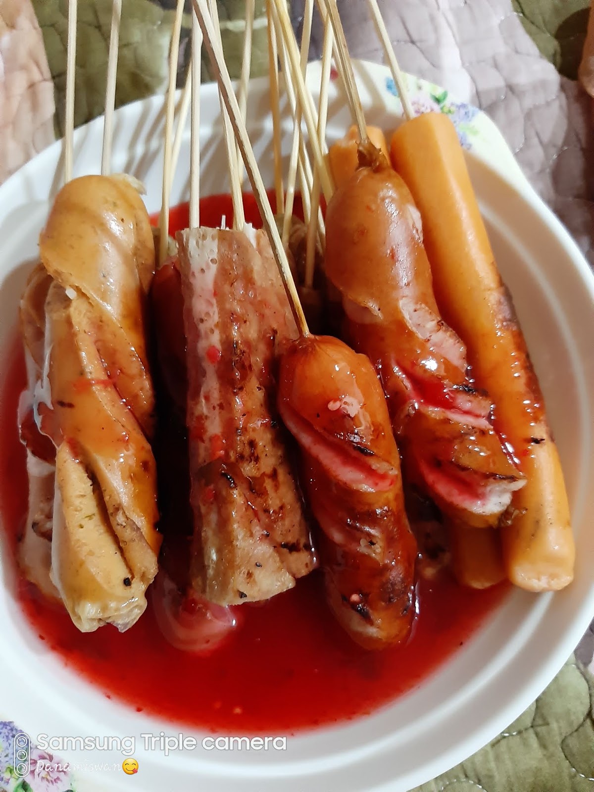 DANA: SOSEJ AYAM PULUT, LOKCHING DAN SOSEJ AYAM CHEESE BAKAR ALA SIAM