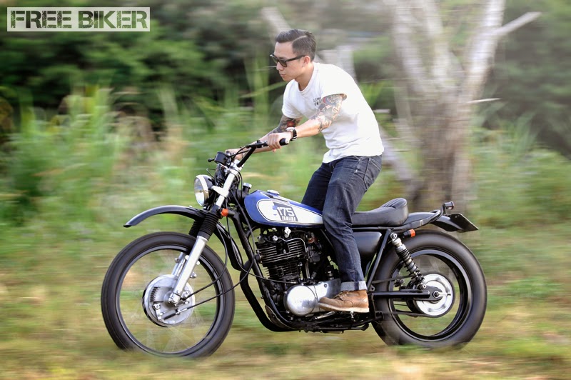Free Biker Magazine: Mark Motorcycle SR400 VMX