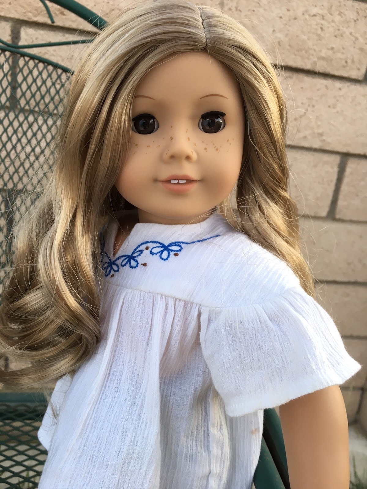 Wack-A-Doodle-Dolls: When the Sun Sets - A Photoshoot