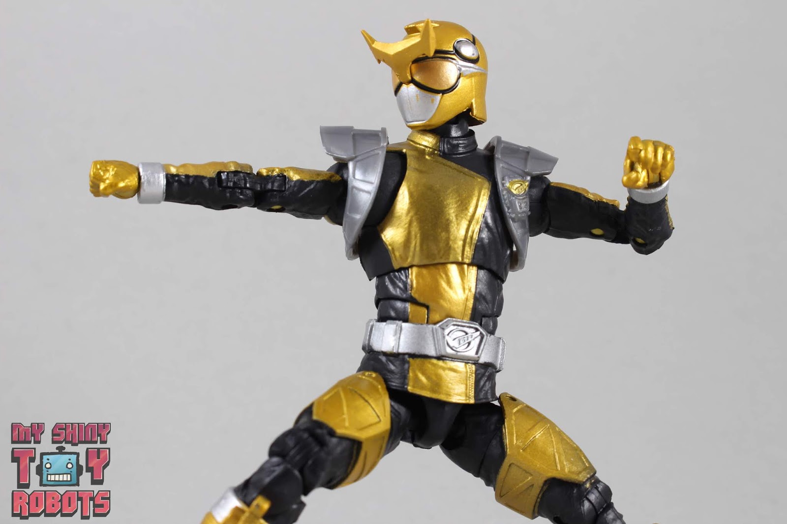 My Shiny Toy Robots: Toybox REVIEW: Power Rangers Lightning Collection ...