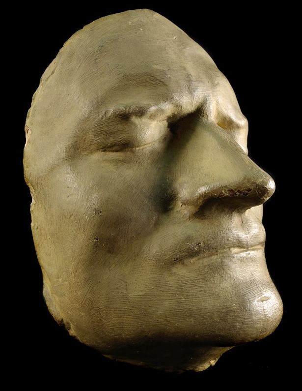 English 18th Century Portrait Sculpture: Death Masks of Isaac Newton