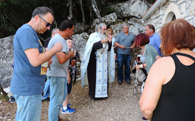 North Ithaca: ΕΣΠΕΡΙΝΟΣ ΣΤΟΝ ΑΗ ΝΙΚΟΛΑ ΣΤΗ ΜΟΥΧΛΑ