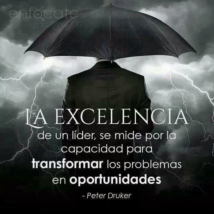 Nahun Frett: Excelencia en Tiempos Difíciles