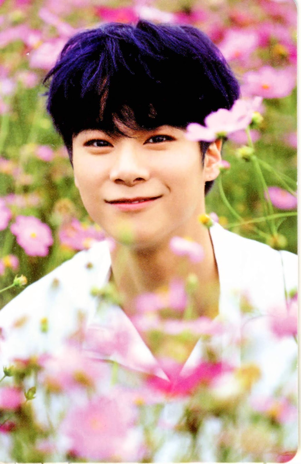kpop scans: Moonbin ( ASTRO ) - dream part two wind version photocard