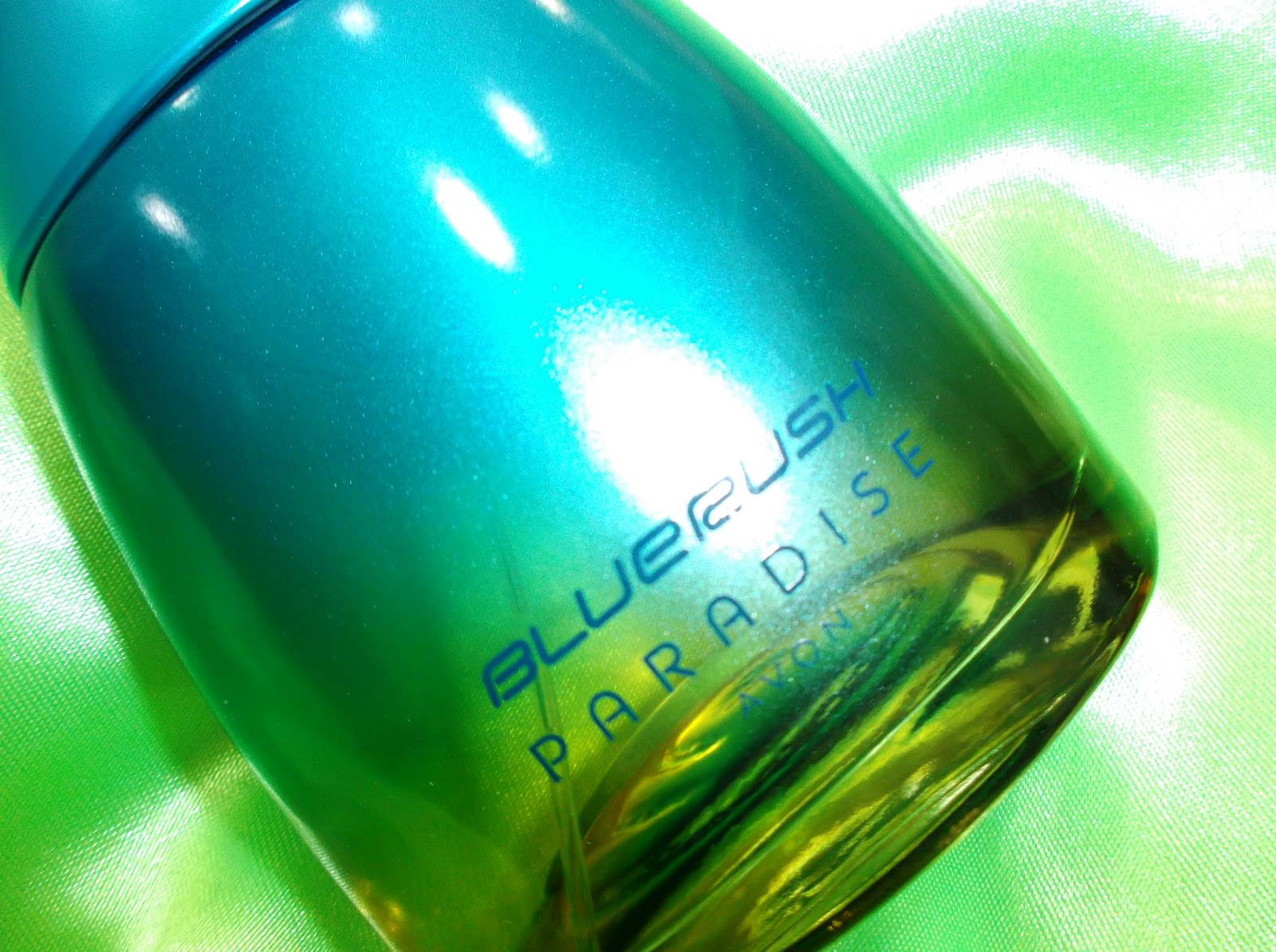 bysabrinafaim: Blue Rush Paradise Avon