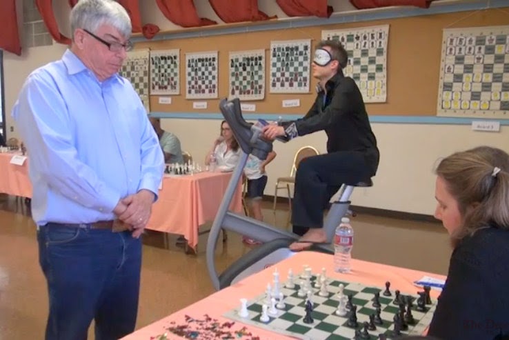 Στην Κέρκυρα έρχεται ο άνθρωπος-φαινόμενο στο τυφλό σκάκι