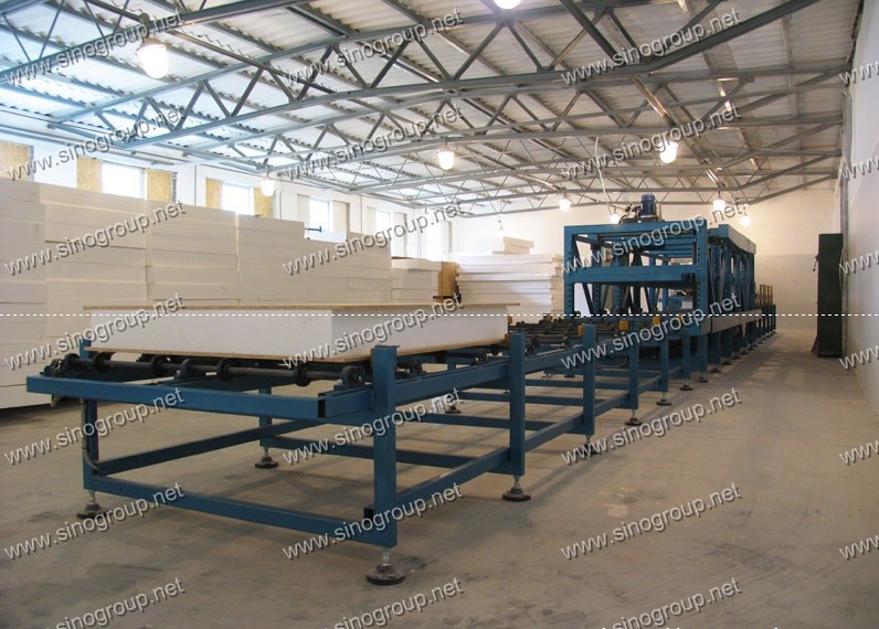 structural insulated panels production line: SIP panels pressing machine