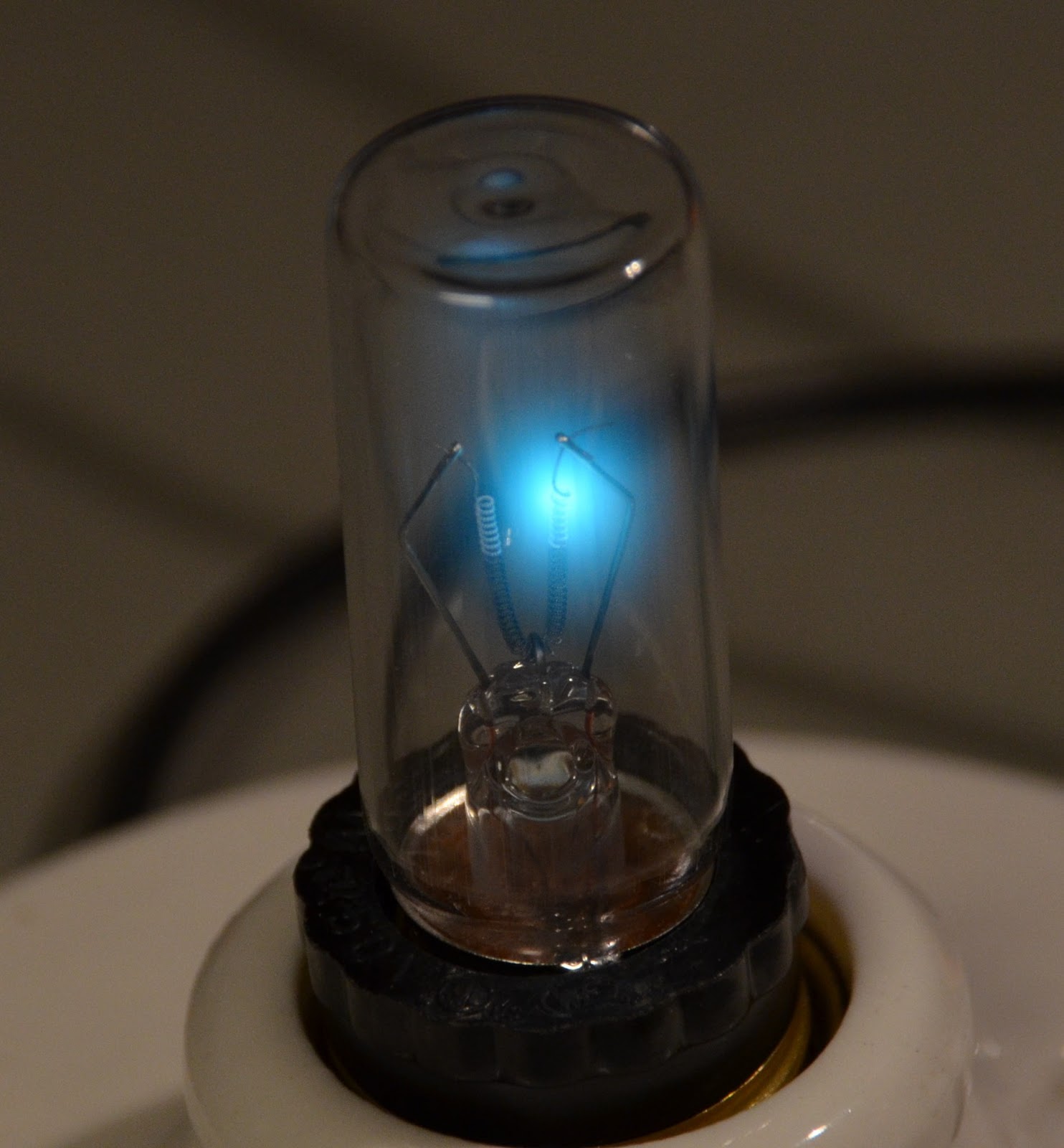 Russell's Random Thoughts: How to use the GTL3 Bulb: A Simple and ...