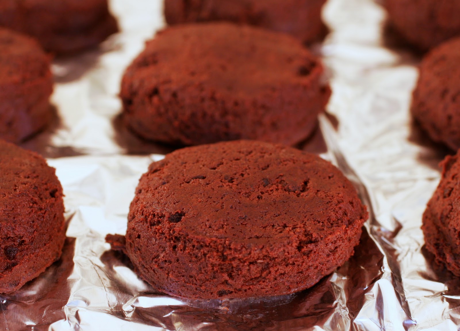 Tish Boyle Sweet Dreams: Momofuku Milk Bar’s Incredible Chocolate ...