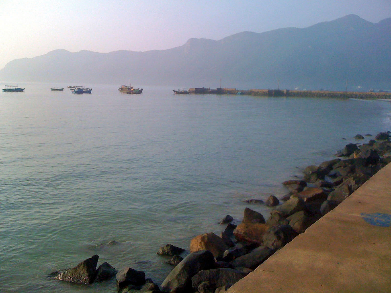 Charme Vietnam: VIETNAM: VIETNAM STRÄNDE - INSELGRUPPE CON DAO