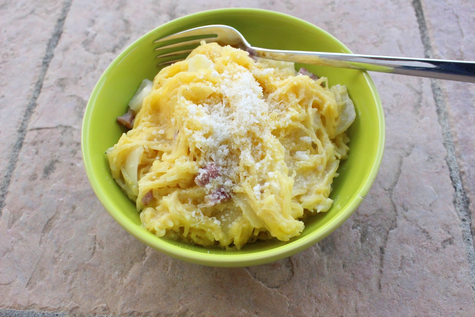 Délices d'une novice: Courge spaghetti façon carbo