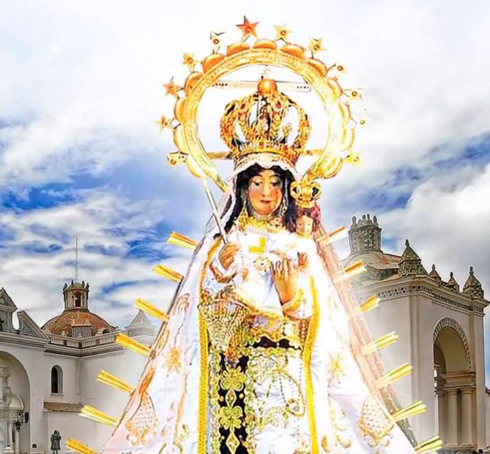"Patrona y Madre de Bolivia" Virgen de Copacabana