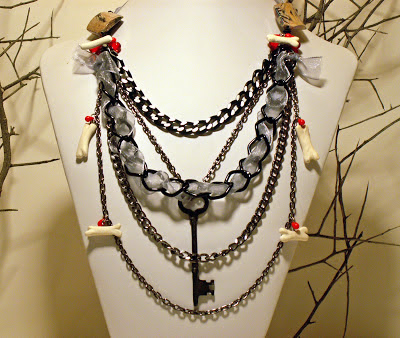 Carefree Jewelry by Lisa: Draped In Chains This Halloween