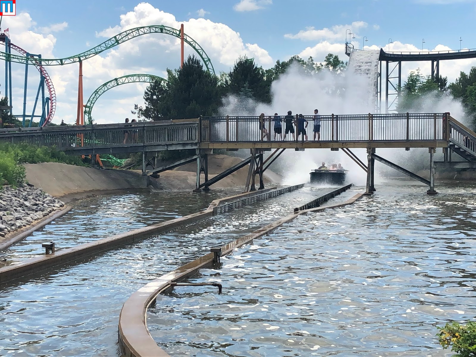 MidwestInfoGuide: Six Flags Darien Lake
