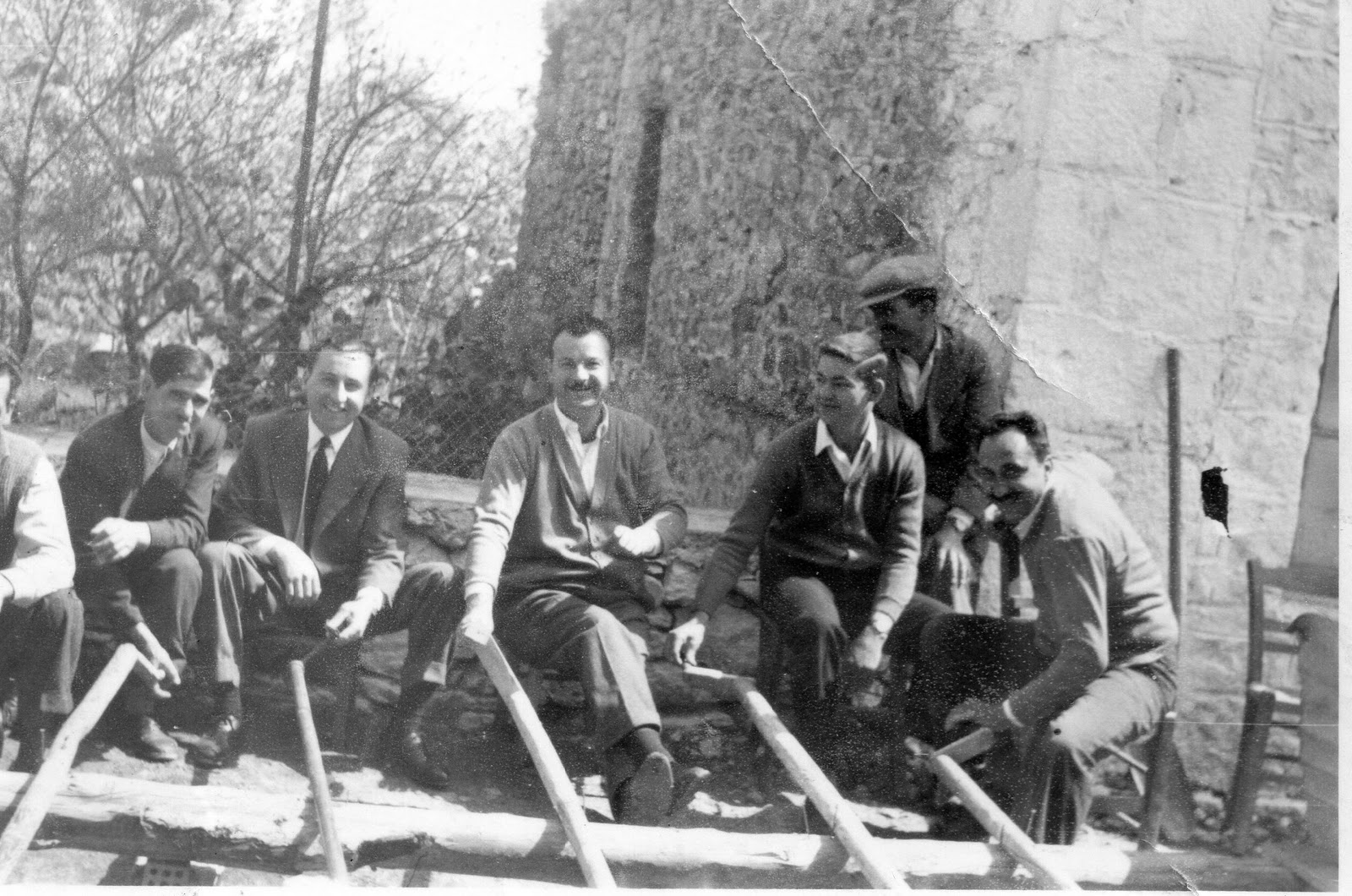 ΑΜΦΙΚΛΕΙΑ ΔΑΔΙ: Πάσχα στήν Αμφίκλεια.