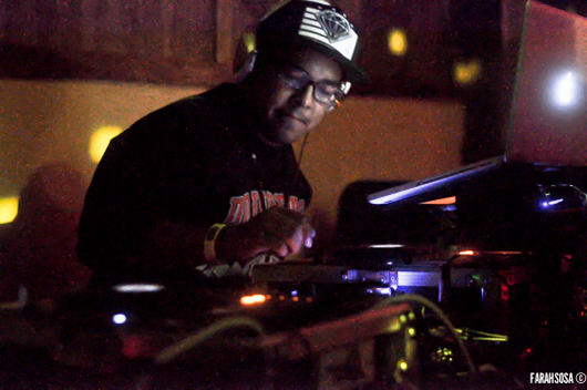 FARAHSTOP: Los Globos, VIBRATE Moombahton Monthly w/ JWLS. Paul Devro ...