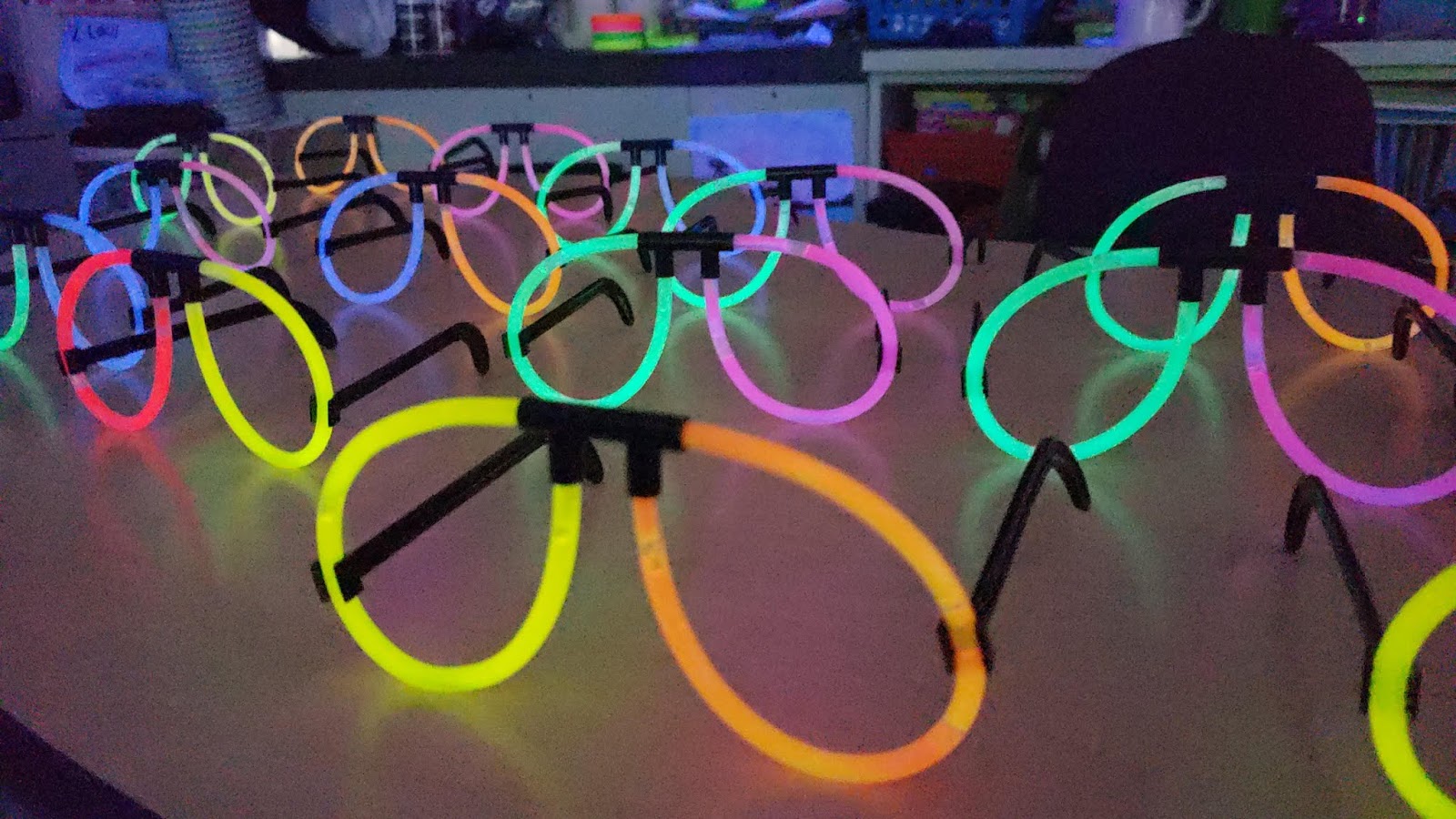 A Glow Day Classroom Transformation | Kaylynn's Place