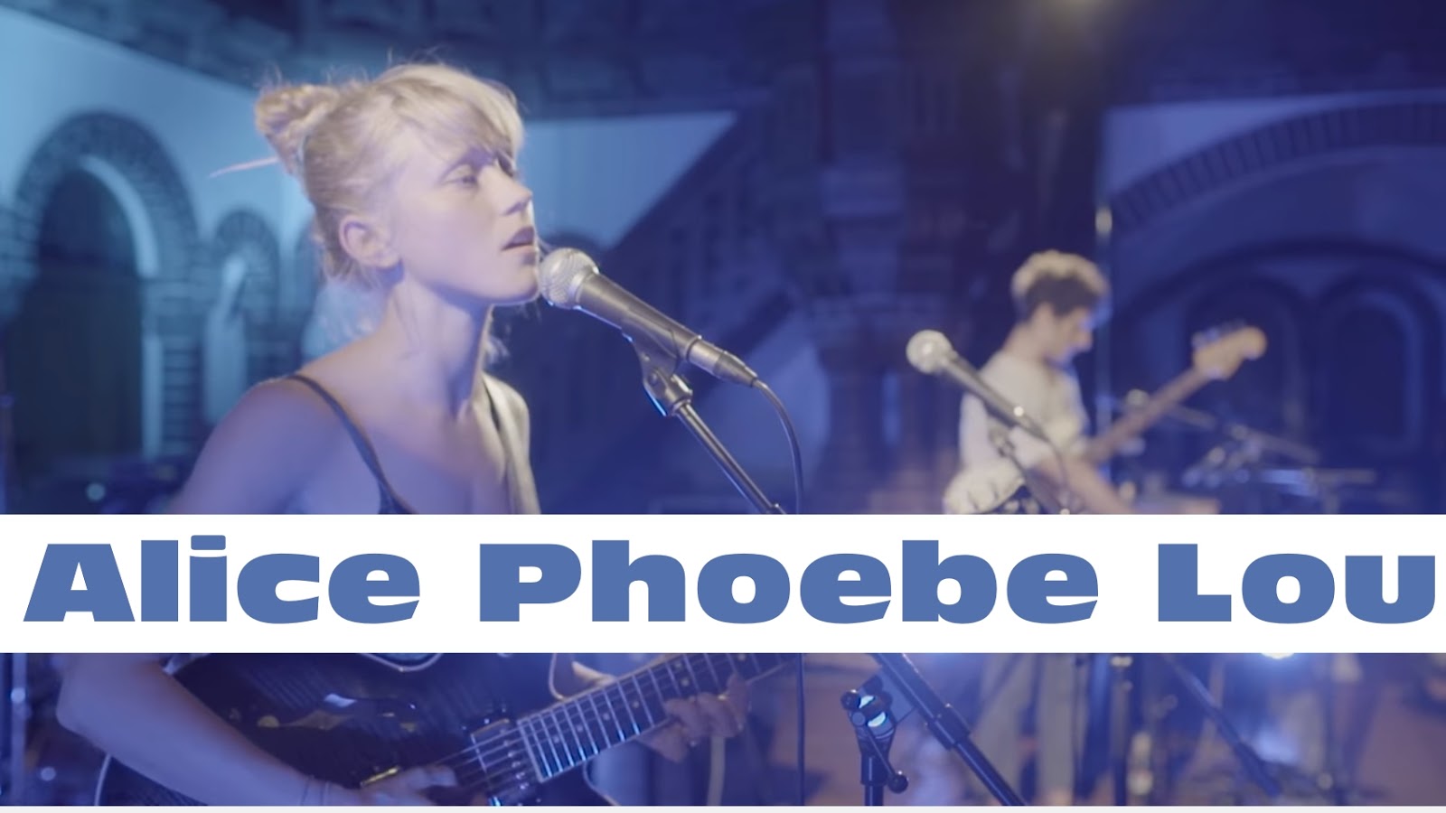 Alice Phoebe Lou - She (Live)