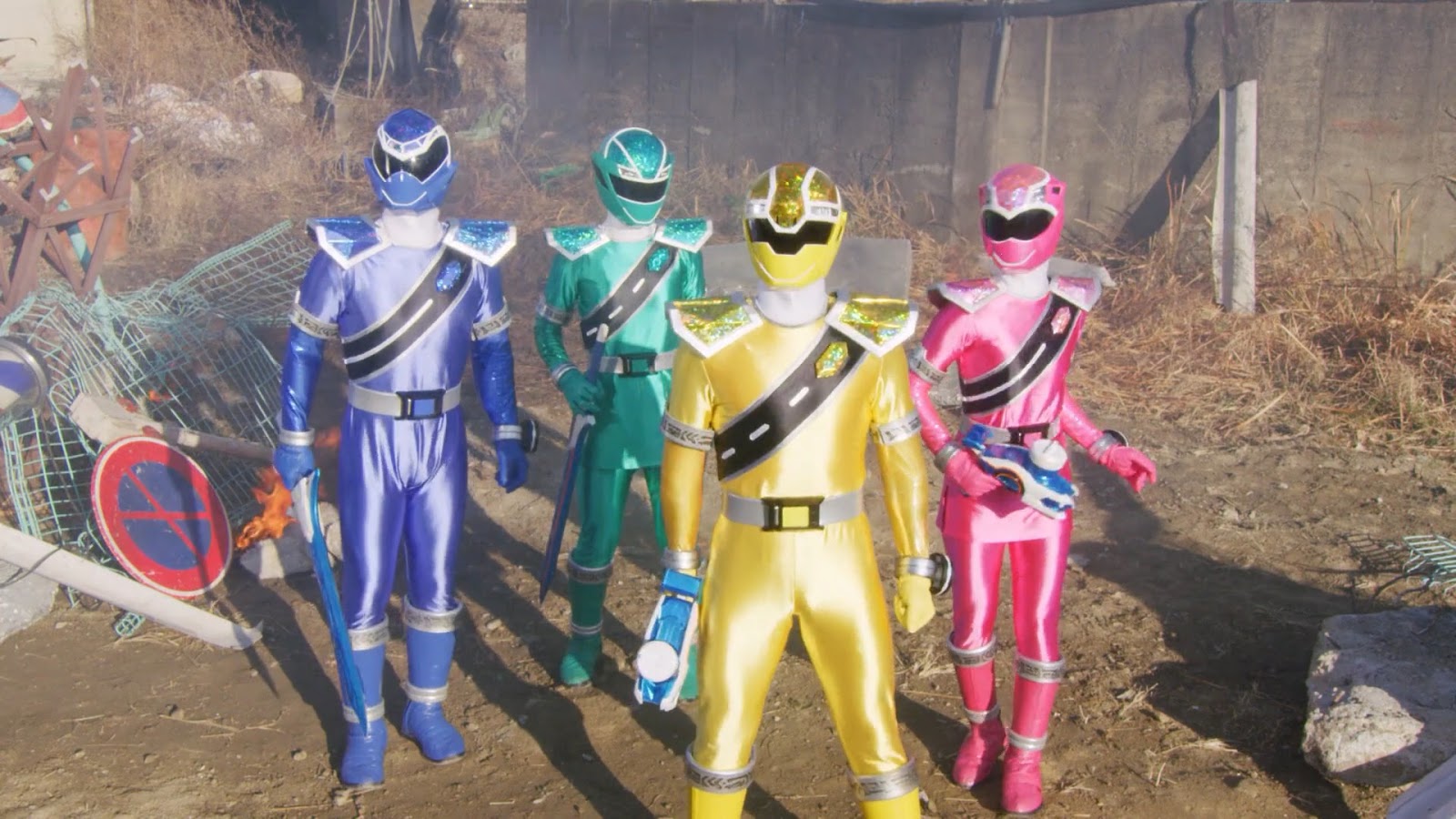 My Shiny Toy Robots: First Impressions: Mashin Sentai Kiramager