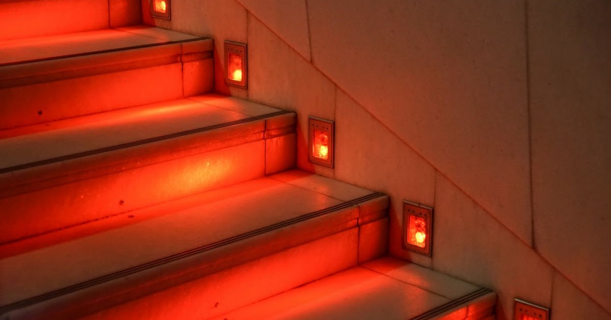 Colors in stair LED lighting