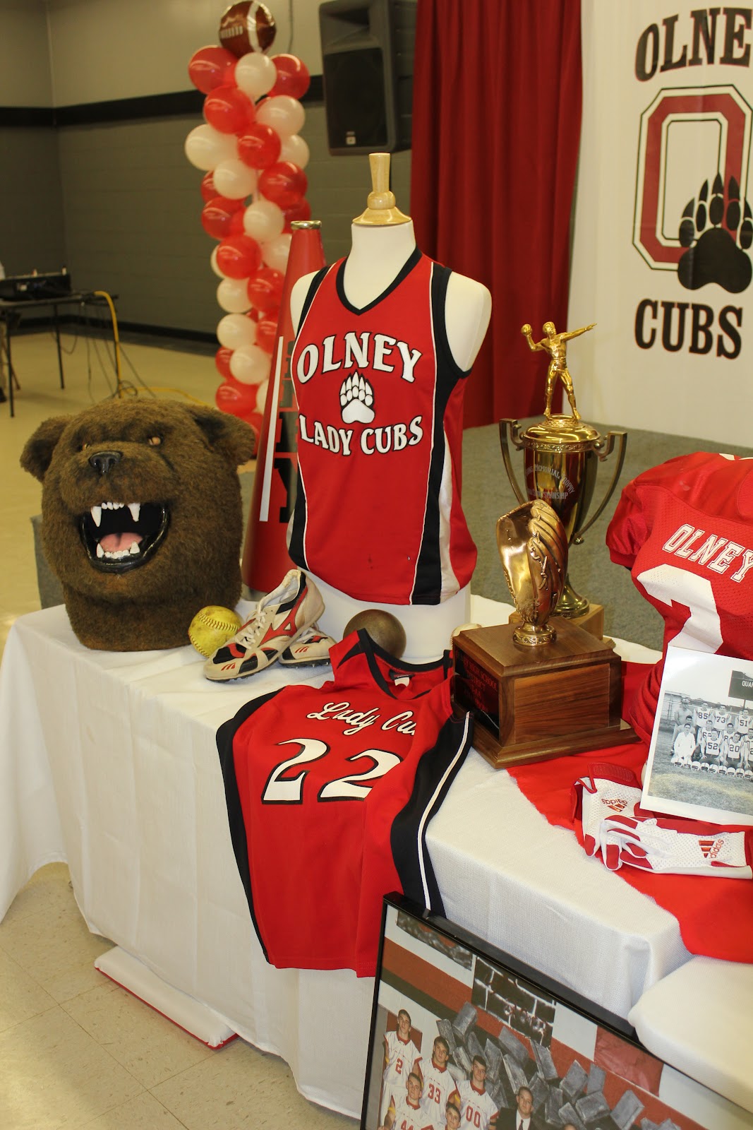 A Blissful Bash: Cubs sport banquet