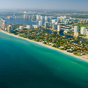 world travel: World’s most famous beachside city Miami