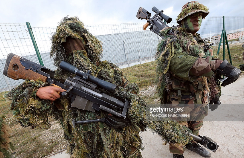 Arms ID'ed: PGM Hécate II