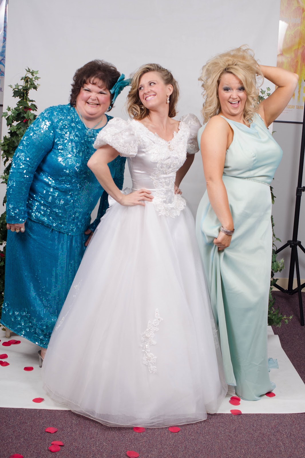 The Grundy Woman's Club: Mom Prom 2012