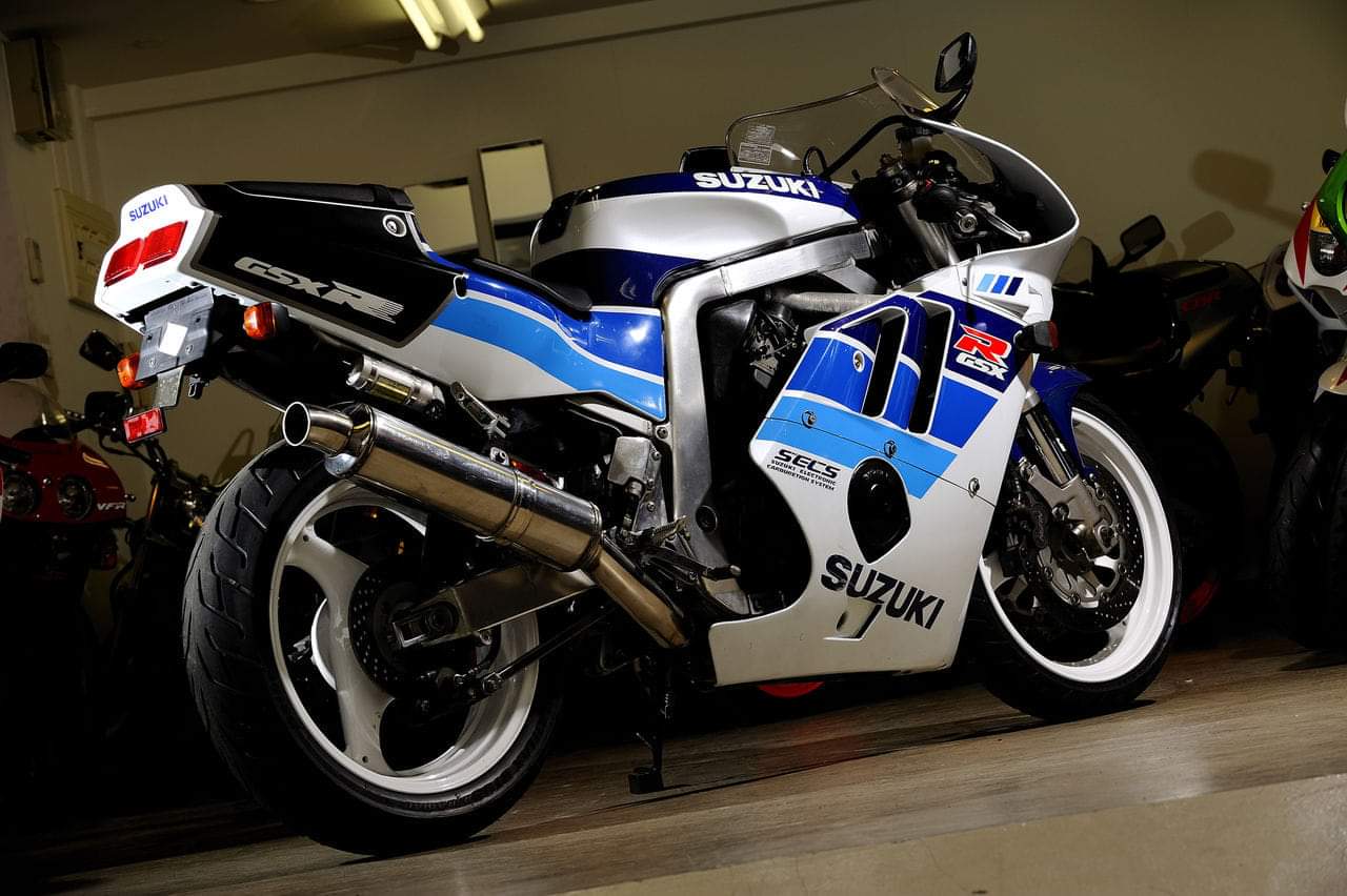 .: GSX-R 400