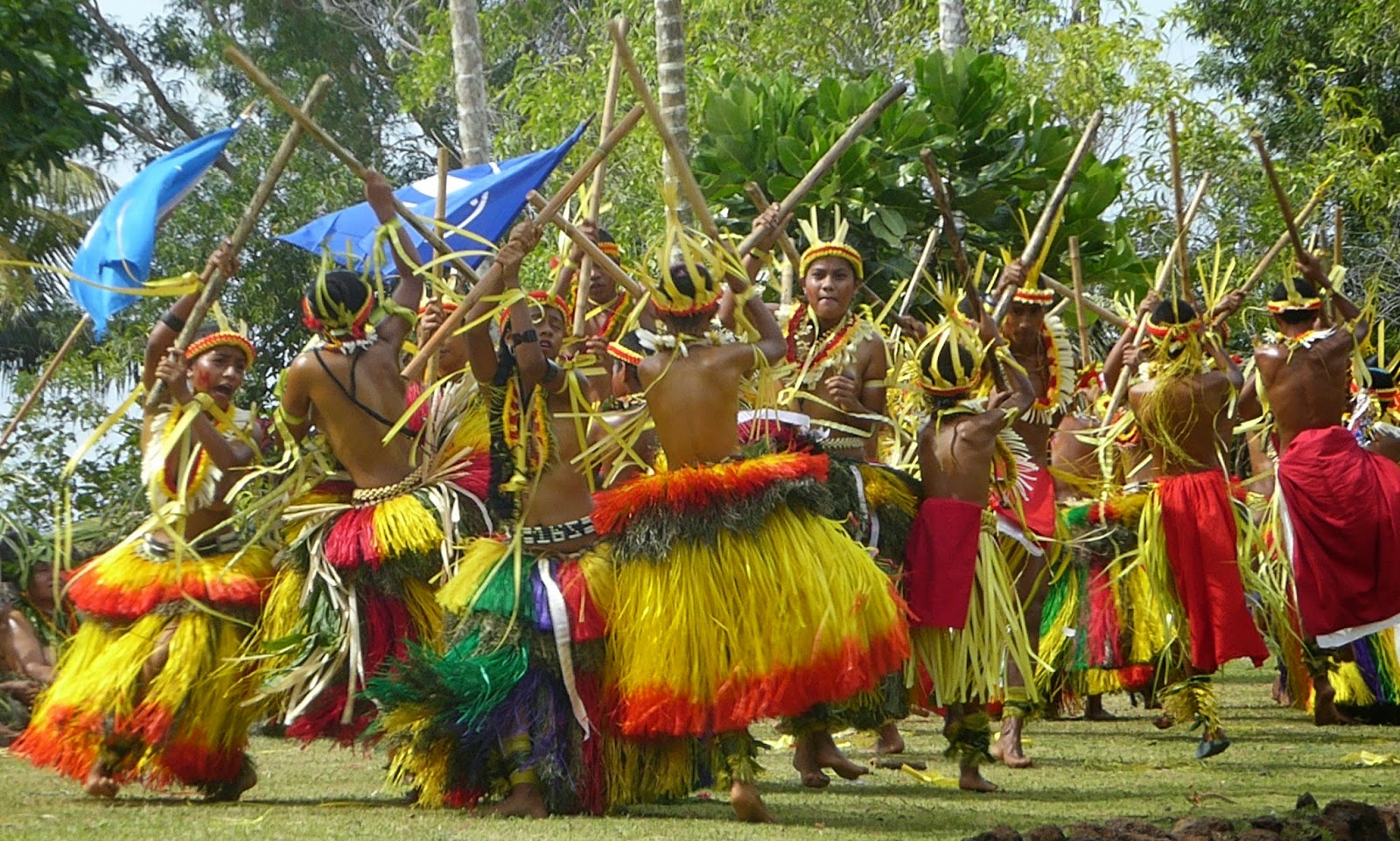 Yap Island and Dr. Rosemary: 03.08.15 Sunday - More Yap Day photographs