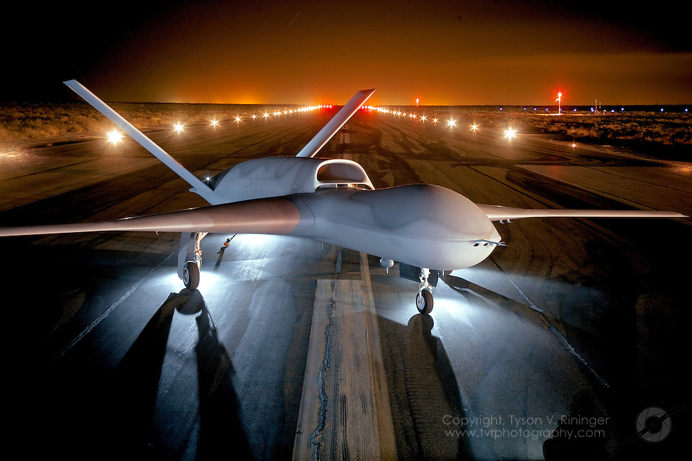 SI VIS PACEM, PARA BELLUM: L'UAV-Ucav AVENGER della società ...