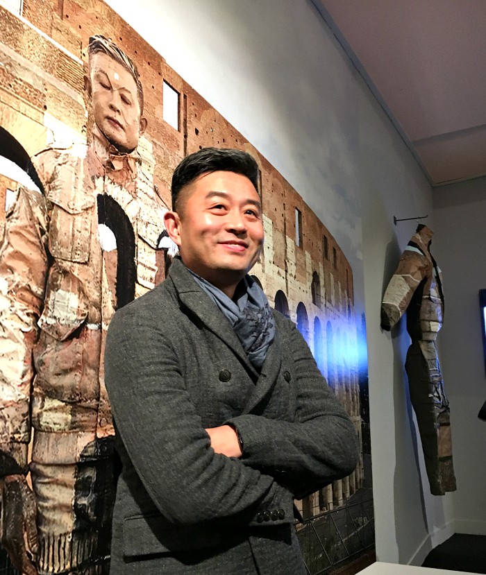 *: Liu Bolin - L ' uomo invisibile