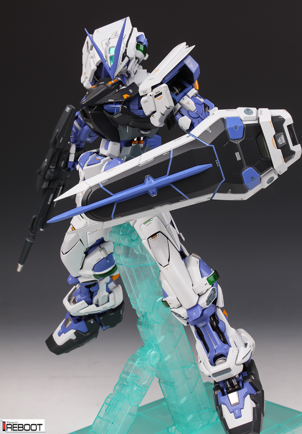 Custom Build: PG 1/60 Gundam Astray "Blue" Frame