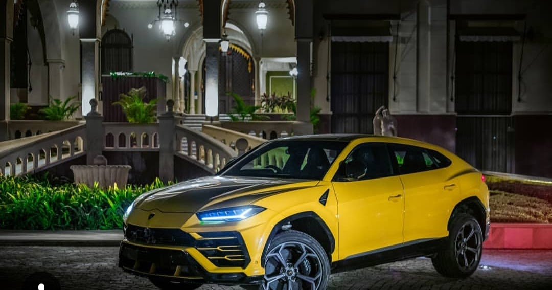 Lamborghini Urus | mileage | review | top speed | engine performance |must read