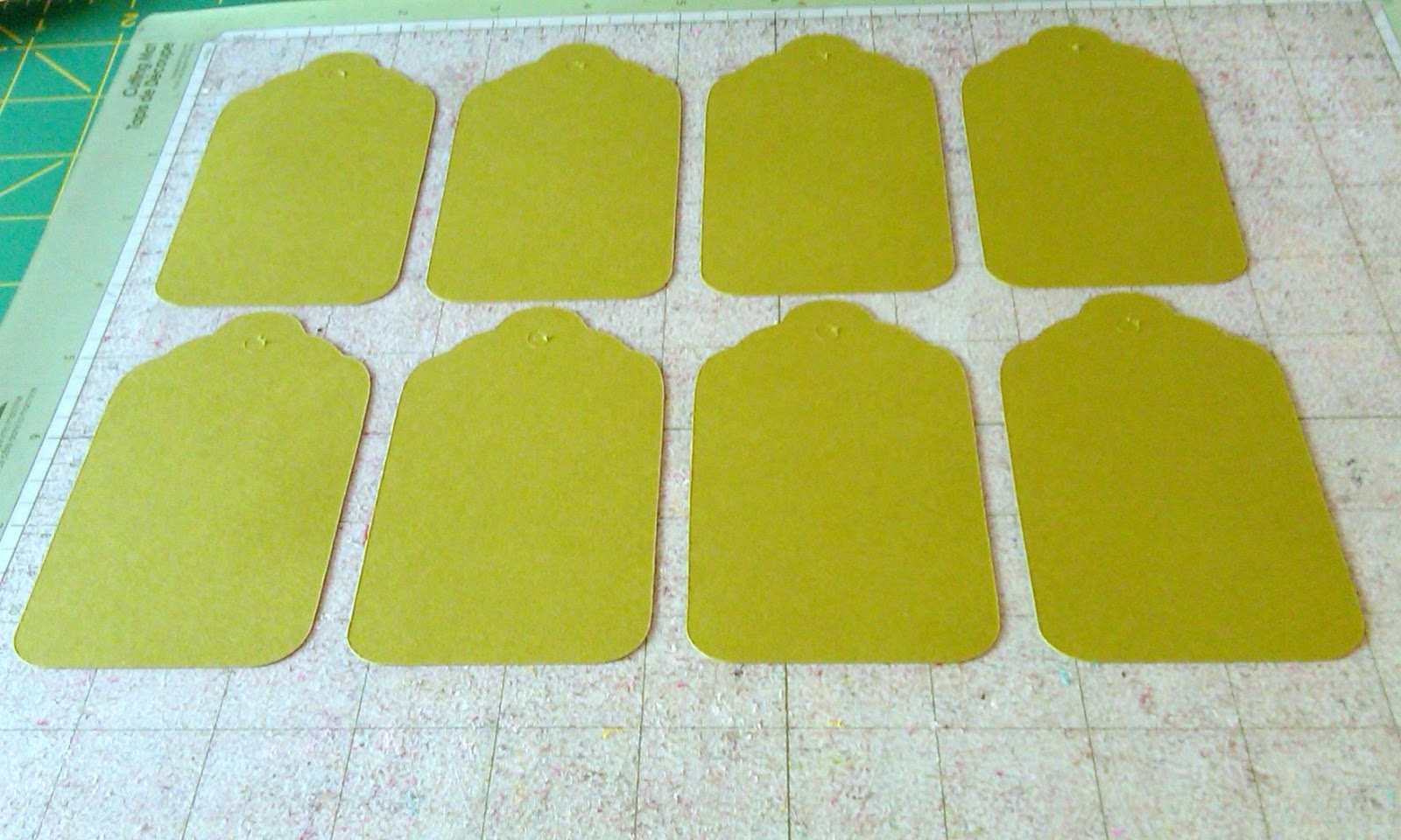 SweetSassyDiva: Gift Tag Box!