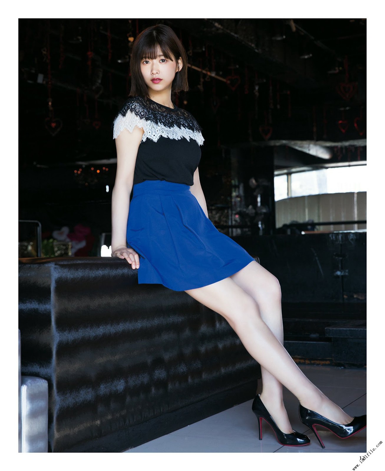 Watanabe Risa 渡邉理佐, Kobayashi Yui 小林由依, BUBKA 2018 No.04 (ブブカ 2018年4月号) - Idol. gravureprincess ...