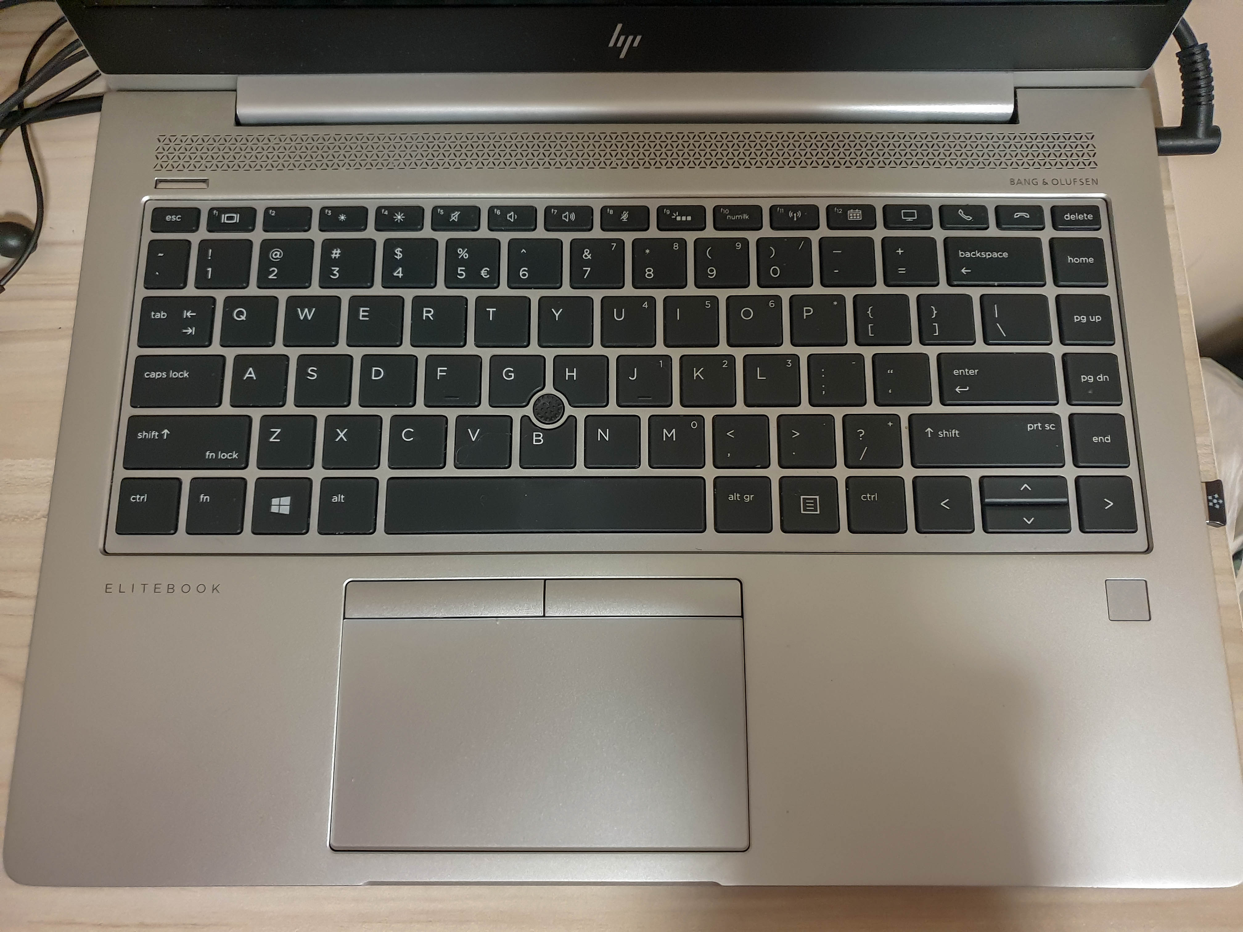 HP EliteBook 745 G5 laptop keyboard