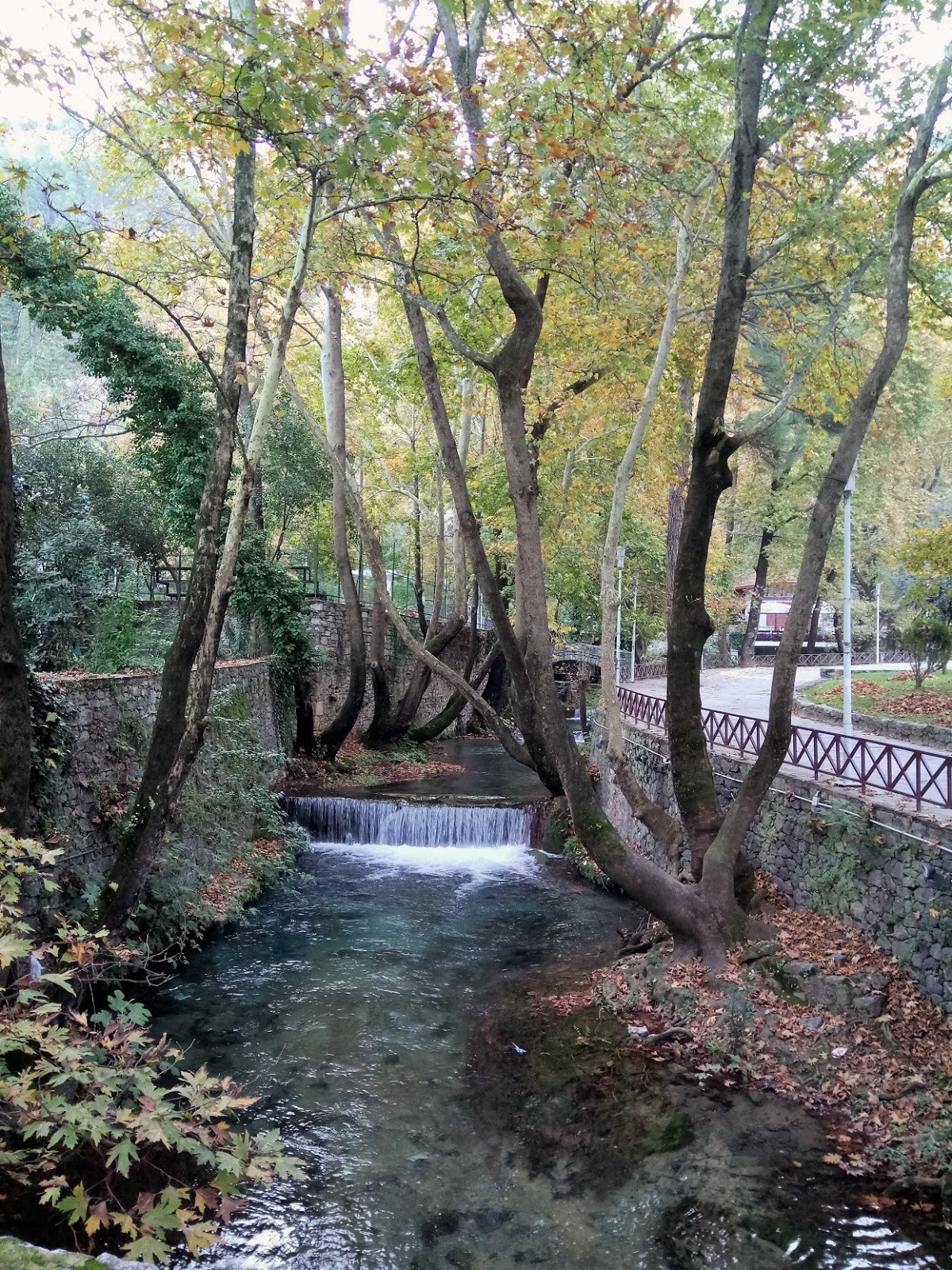 Γιώργος Πρίμπας (Στιγμές): [Στο φαράγγι και τις πηγές τής Κρύας και το ...