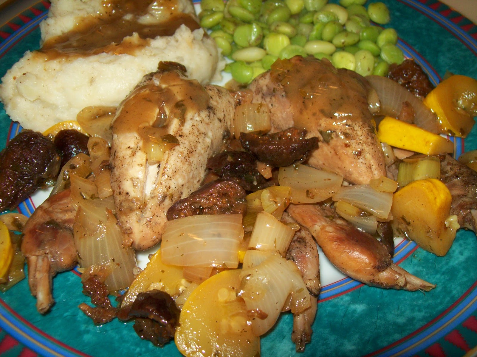 How to Make Lao Nok Kho Hum Sai Kalampi - Braised Quail with Cabbage ...