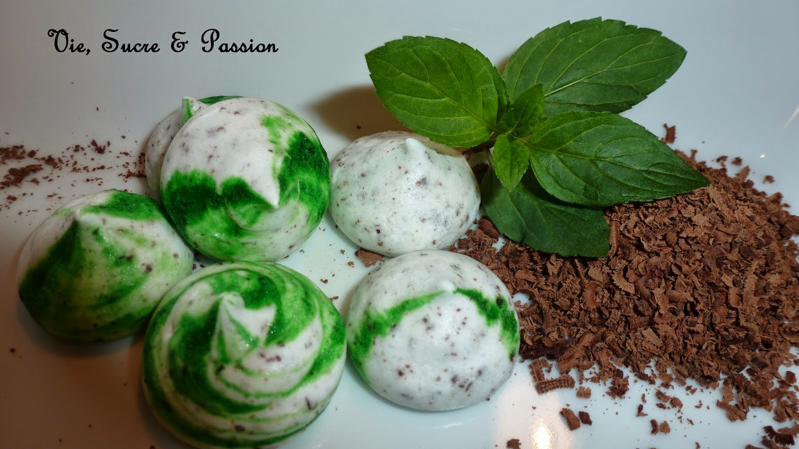 Vie, Sucre & Passion: Meringues Menthe & Chocolat