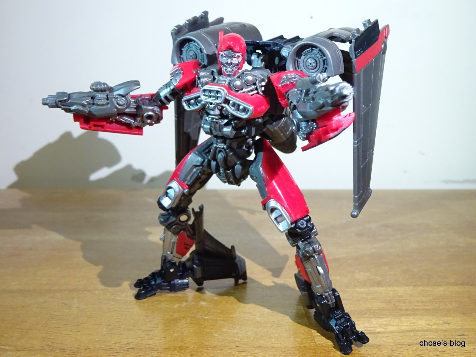 ChCse's blog: Toy Review: Transformers Generations Studio Series ...