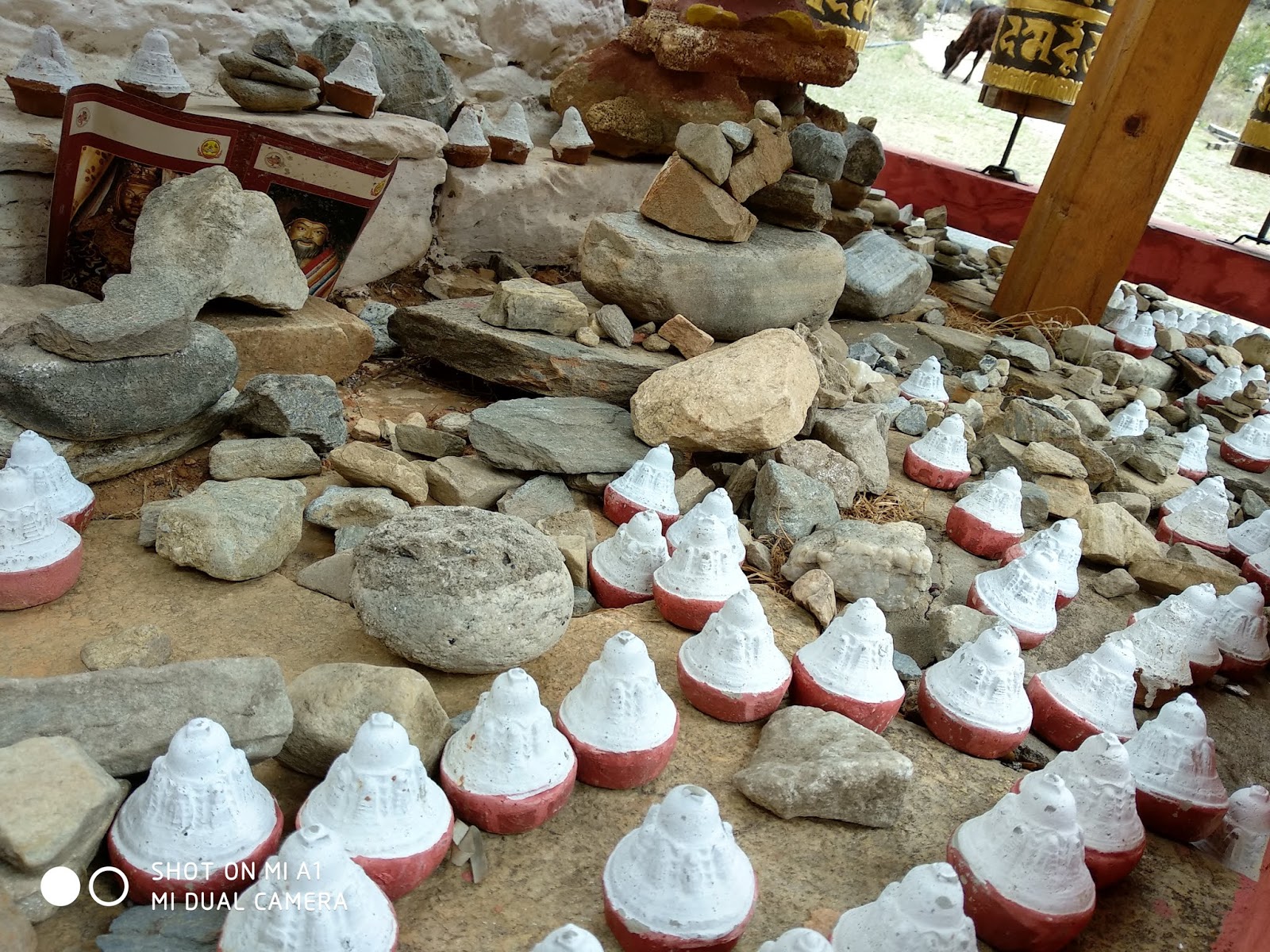 Travel with Dr. M. Ramani: ON OUR WAY FROM PARO TO THIMPHU –BHUTAN JOURNEY