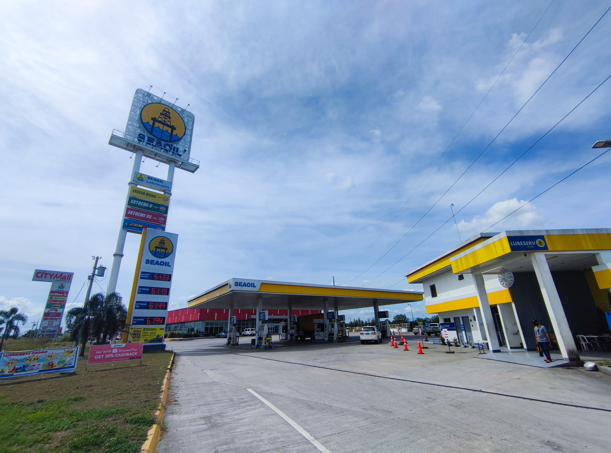 Best Stopovers in NLEX - SCTEX for Dining and Shopping - The Pinoy Traveler