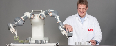 LinkNotes: FRIDA ABB's Human-Like Factory Robot