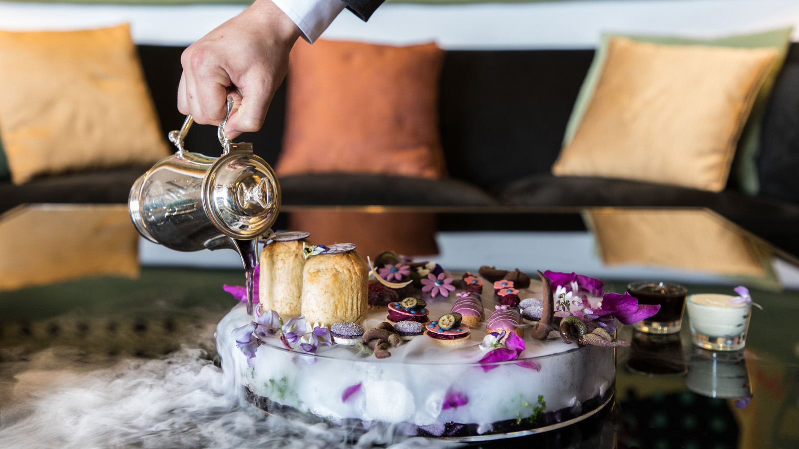 The Wanderer's Chronicles: Chronicles from Lisbon | Jacaranda Season