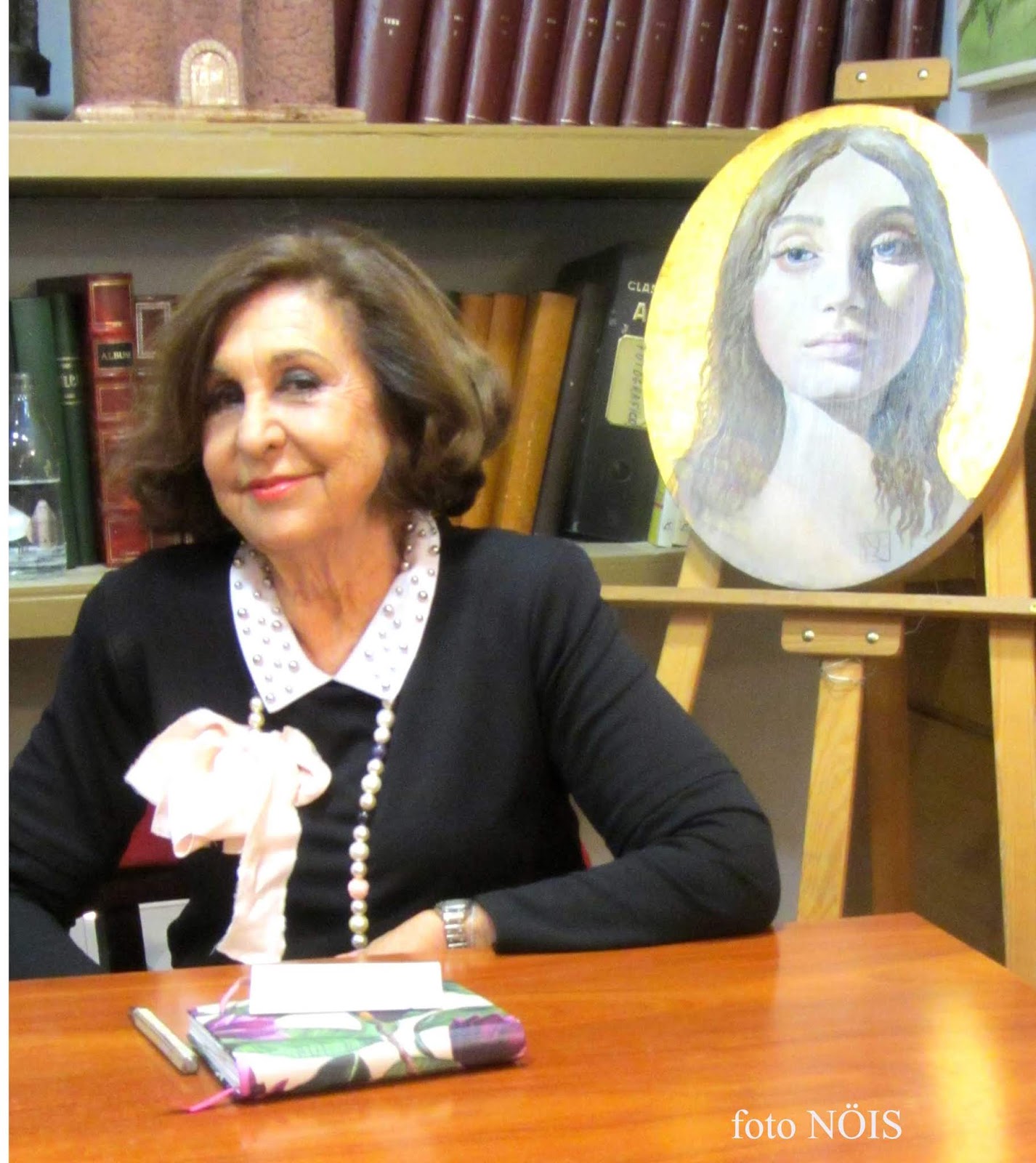 LA MIRADA ACTUAL: Homenaje a la pintora María Robles en la Tertulia ...