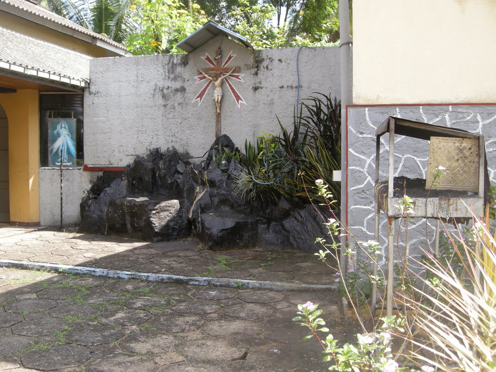 Calvary Shrine, Hiniduma | Diocese of Galle