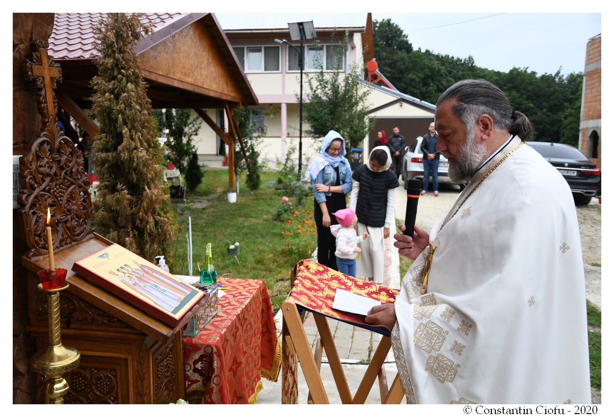 Ortodoxie pe net: Schitul "Sfântul Alexie" şi "Sfinţii Martiri ...